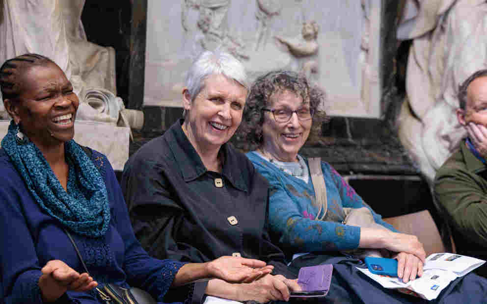 Dementia Friendly Visit: Poets' Corner | Westminster Abbey