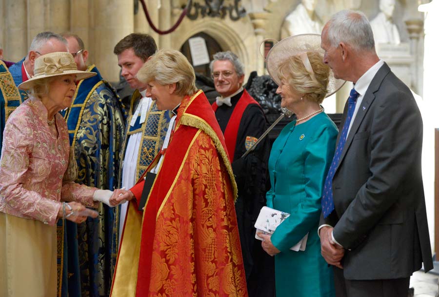 Florence Nightingale and Edith Cavell Remembered | Westminster Abbey
