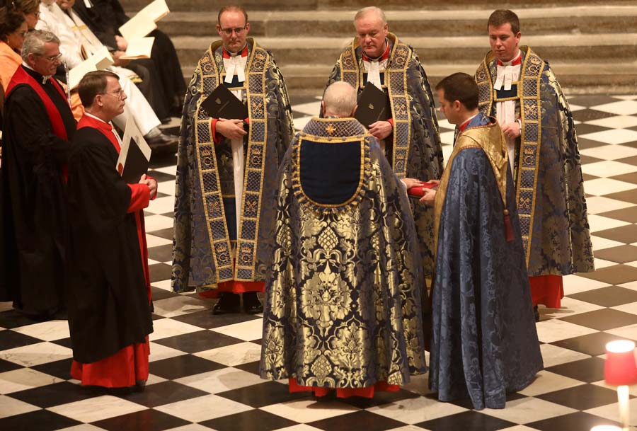 Dr David Hoyle installed as 39th Dean of Westminster | Westminster Abbey