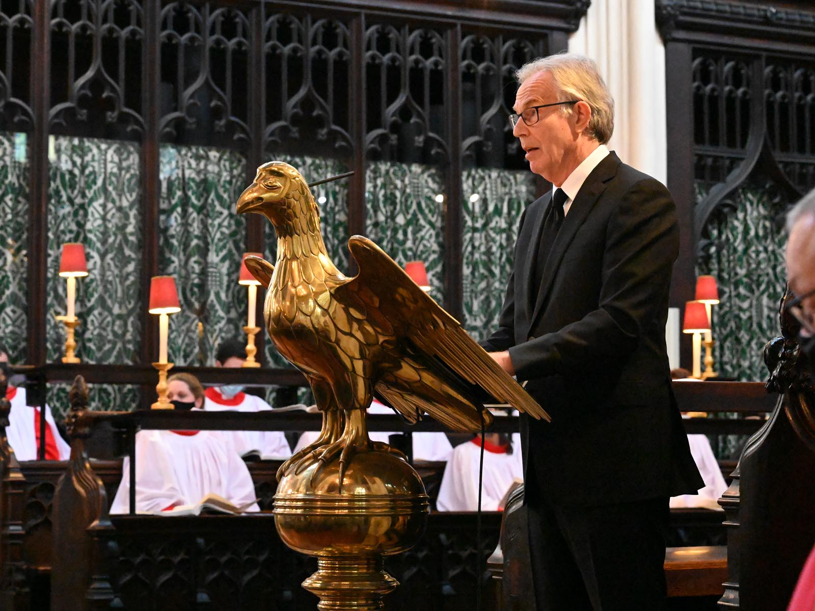 Former prime ministers attend funeral of Jack Dromey MP | Westminster Abbey