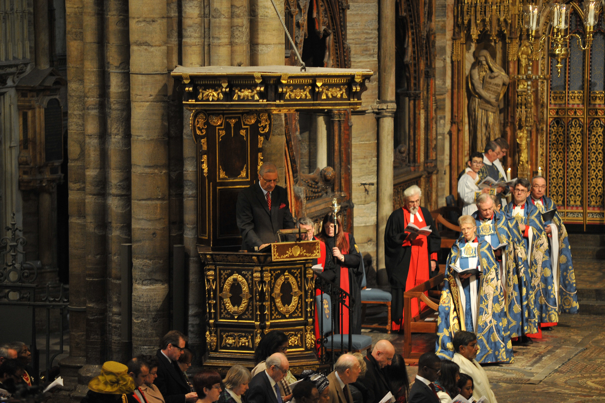 Queen Attends Commonwealth Day Observance | Westminster Abbey