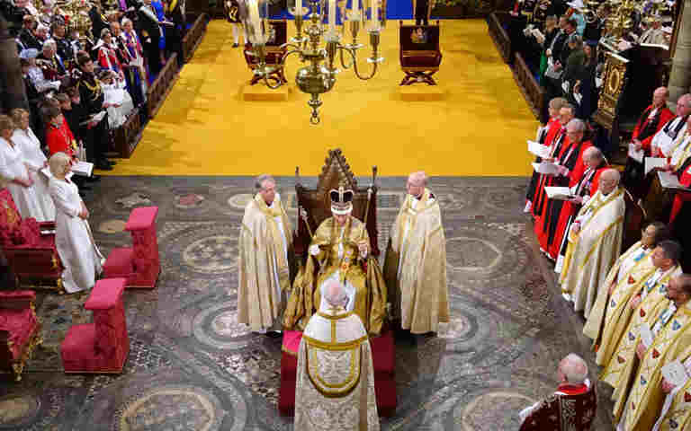 Tour: Coronations | Westminster Abbey