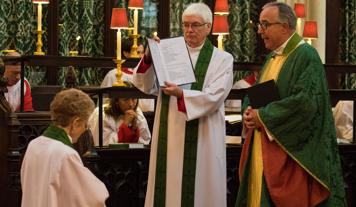 The Reverend Jane Sinclair installed as Rector of St Margaret’s Church ...