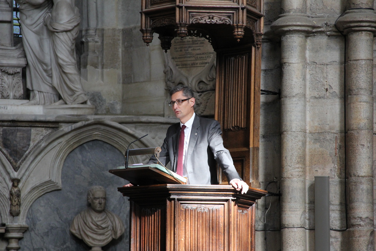 Trees of life service takes place at the Abbey | Westminster Abbey