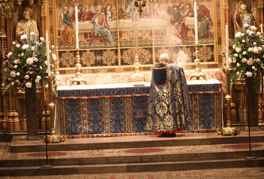 Dr David Hoyle installed as 39th Dean of Westminster | Westminster Abbey