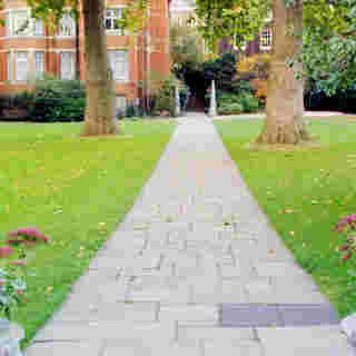 Features of College Garden | Westminster Abbey