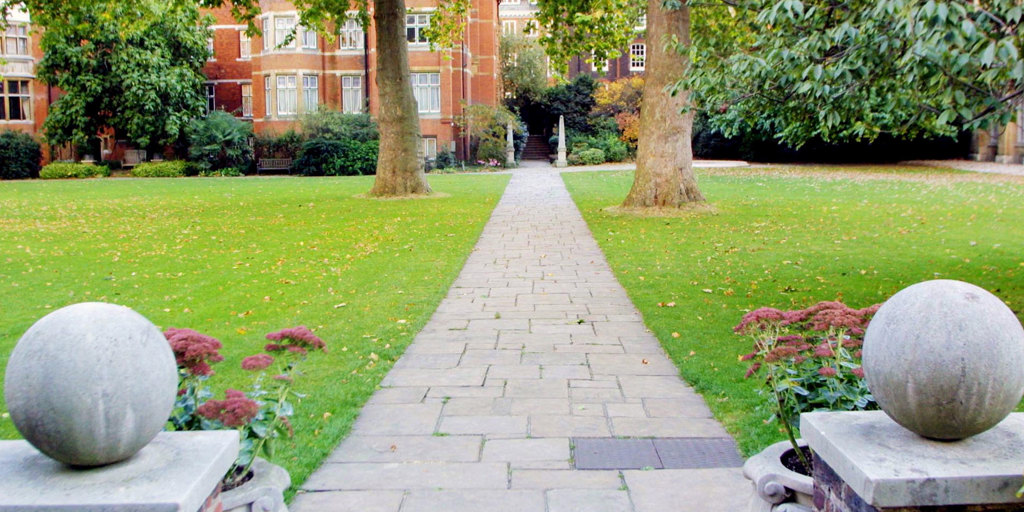 Features of College Garden | Westminster Abbey