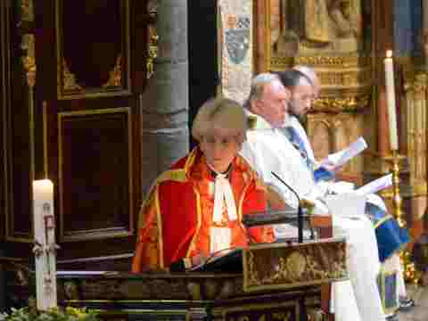 Florence Nightingale and Edith Cavell Remembered | Westminster Abbey