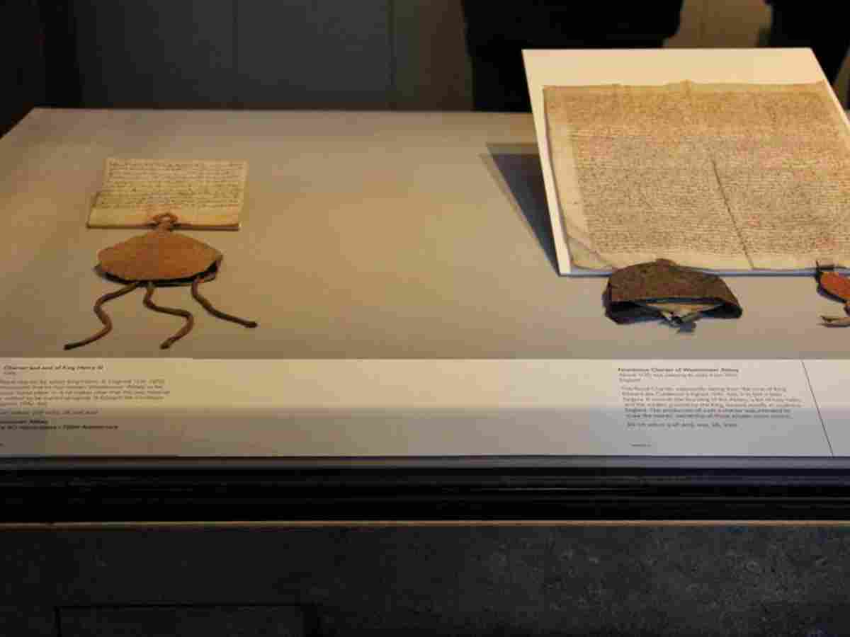 Henry III manuscripts go on display in the Galleries | Westminster Abbey